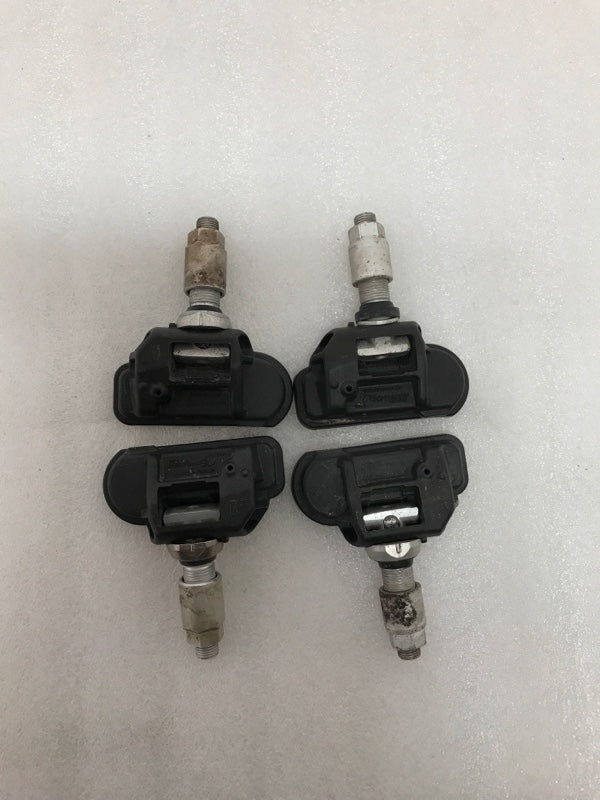 Mercedes Benz OEM Schrader TPMS Sensor 0009050030 433MHz – Alloy Wheel ...